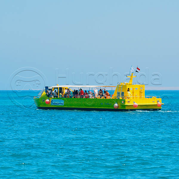 Royal SeaScope Submarine Soma Bay - 2-hour underwater discovery